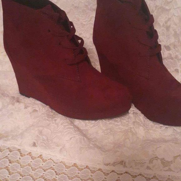 Report | Shoes | Report Wedges | Poshmark